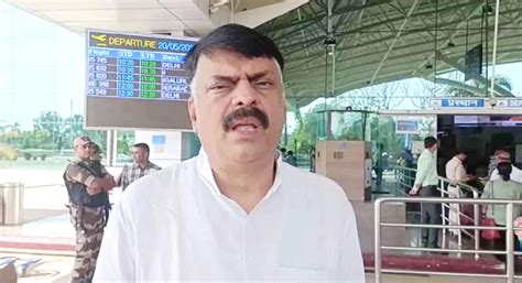 Jharkhand Congess Prez Rajesh Thakur Skips Delhi Summon The Avenue Mail