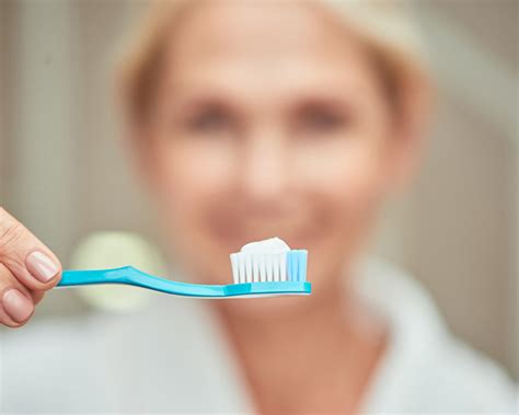 How To Properly Brush And Floss All Seasons Dentistry