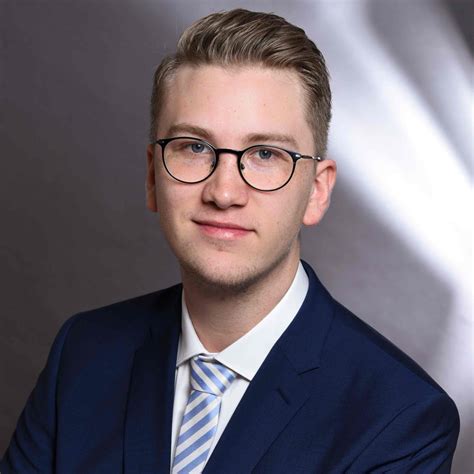 Sebastian Brosche Project Manager Salesfive Gmbh Xing