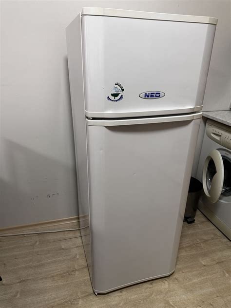 Хладилник с фризер Neo гр Бургас Изгрев • Olx Bg