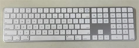 Apple Touch Id Magic Keyboard With Numeric Pad A2520 電腦＆科技 電腦周邊及配件 電腦鍵盤及相關產品 Carousell