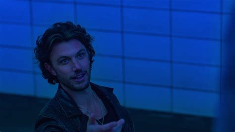 Sexo Vida La verdad detrás de la escena viral del actor Adam Demos en el Episodio 3 VADER