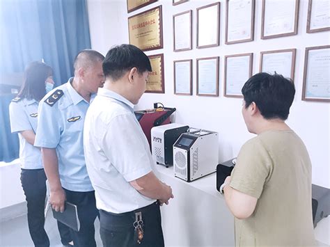 新闻速递 热烈欢迎高新区管委会一行领导莅临 泰安德图 考察调研 泰安德图自动化仪器有限公司