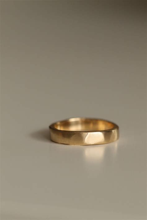 Sofia Maria Tomas 18k Gold Ring The Jewellery Room