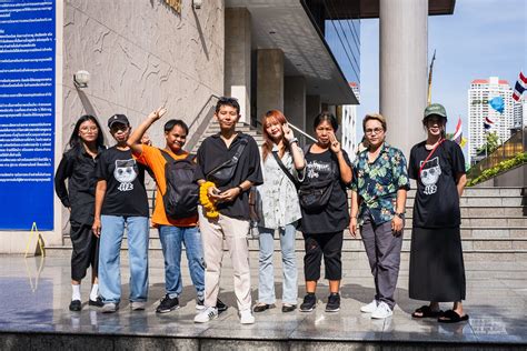 ศาลอุทธรณ์พิพากษายืนจำคุก นิว จตุพร 3 ปี คดี ม 112 แต่งชุดไทยไปม็อบ ประชาไท