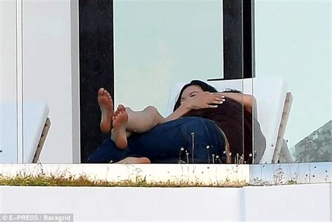 Wendi Deng Enjoys A VERY Intimate Moment With Her Hungarian Toybabe Daily Mail Online