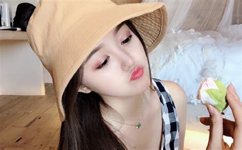 洛瑶个人资料 王赫野个人资料 伤感说说吧