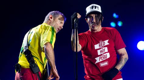 How Well Do You Know The Red Hot Chili Peppers Career Kerrang Radio