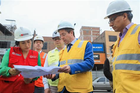 Ministra De Transportes Y Comunicaciones Supervisa El Inicio De La