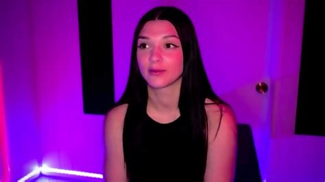 Filipino White Hispanic Slut Loves Sucking Dick Eporner