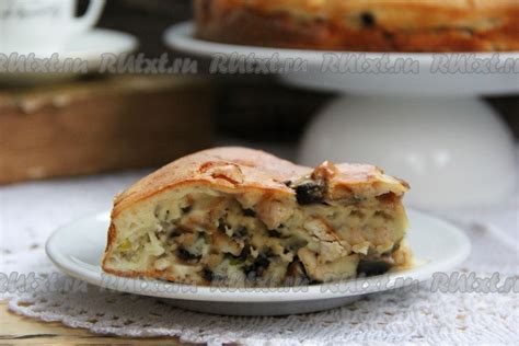 Заливной пирог с курицей и грибами 16 фото в рецепте