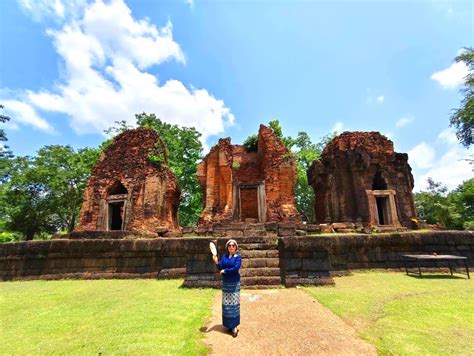 ปราสาทปรางค์กู่ บอกเล่าเก้าสิบท่องเที่ยวชุมชนบ้านกู่ ตำบลกู่ อำเภอปรางค์กู่ จังหวัดศรีสะเกษจ้า