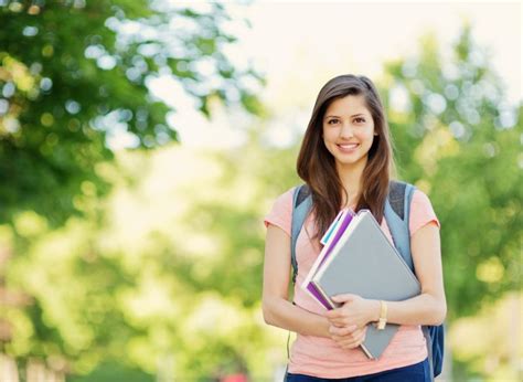 How Ordinary Differential Equations Differ From Partial Differential Equations