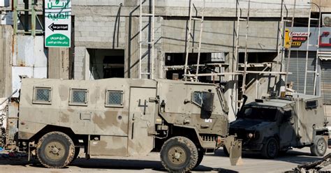 Израелската војска соопшти дека убила тројца милитанти во рации на Западен Брег