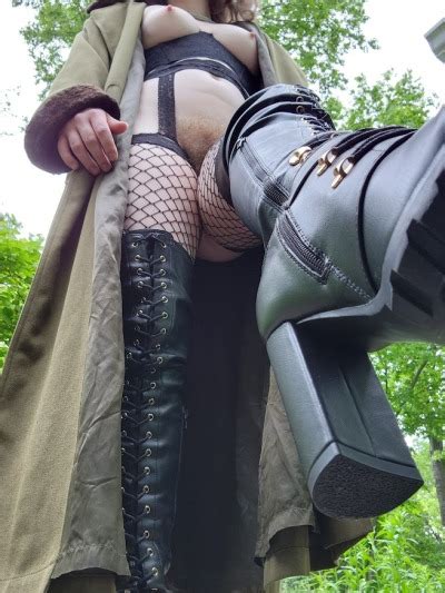 Pov Ur A Cigarette And Im Putting U Out Tumbex