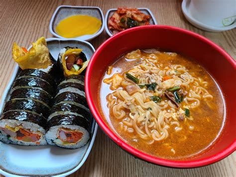 블라인드 여행먹방 점심은 김밥에 라면
