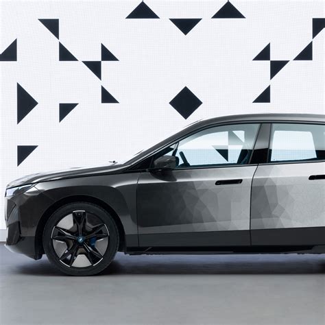 Bmw S Ix Flow Concept Car Can Change Colour At The Touch Of A Button