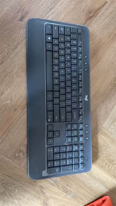 Logitech Wireless Keyboard K275 Computers And Tech Parts And Accessories Computer Keyboard On