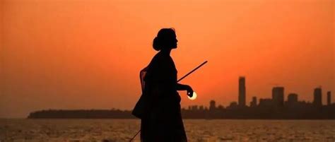 文案 骨子里颓废且浪漫的温柔走心文案 知乎