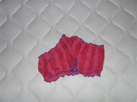 من در لباس های مامان الهام و زن عمو فرشته