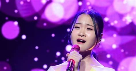 [포토] 김다현 심금을 울리는 목소리