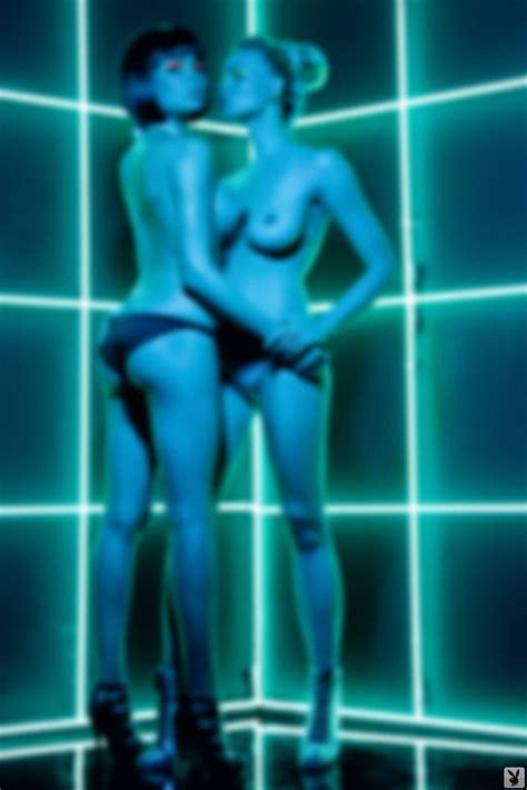 Post Gem Playboy Quorra Tron Tron Legacy Cosplay