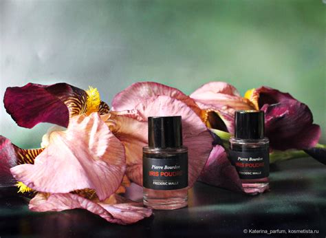 Iris Poudre Frederic Malle классический цветочный букет в изящном
