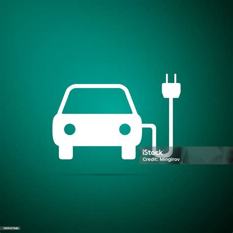 전기 자동차 및 전기 케이블 녹색 배경에 고립 된 충전 아이콘을 연결 합니다 전기 자동차 충전 표시입니다 재생 환경 기술입니다 평면 디자인입니다 벡터 일러스트 레이 션