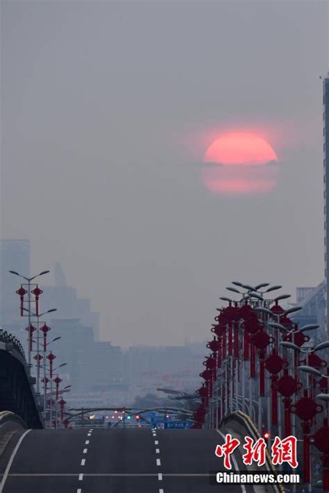 北京春分迎悬日景观
