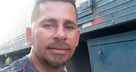 Cruz Na Tela Ueviton Santana Homem Encontrado Morto Dentro De