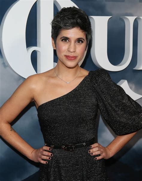 Ashly Burch Scrolller