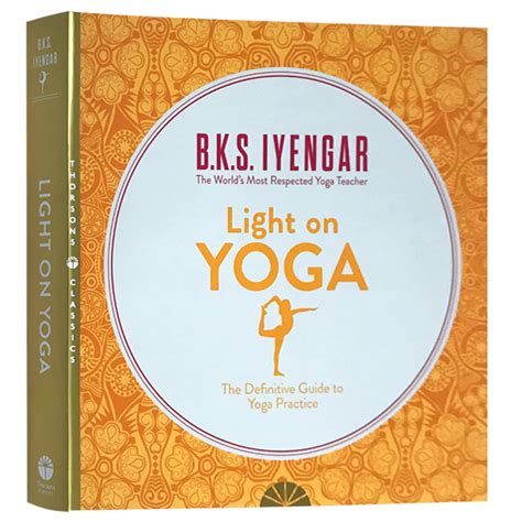 Light on Yoga 瑜伽之光 英文原版 现代瑜伽入门教程教材 B K S Iyengar 艾扬格 瑜伽呼吸控制法 清洁法 全英文版