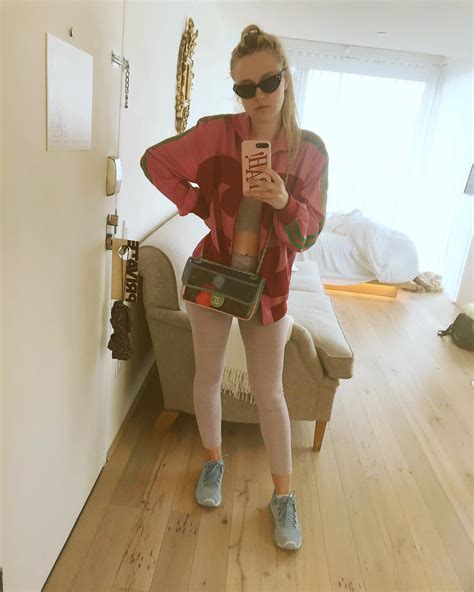 Dakota Fanning Porn Drunkenstepfather Com