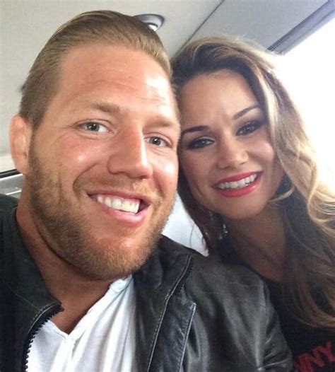 These Are The Real Life Partners Of Pro Wrestlers Page 14