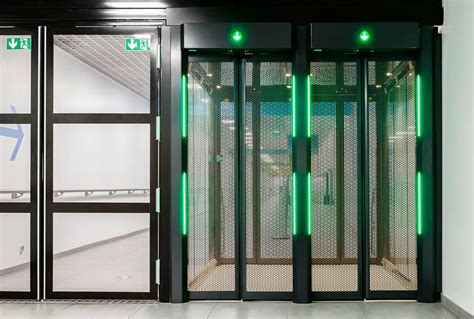 Automatic Security Doors Automatic Doors Entrance Systems Assa