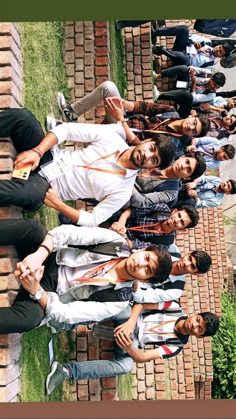 Keshav Kumar Jha On Linkedin Participated In Hackathon For The First Time With My Team Members