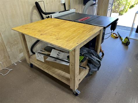 Built A Basic Outfeed Table First Project Using The Table Saw What A