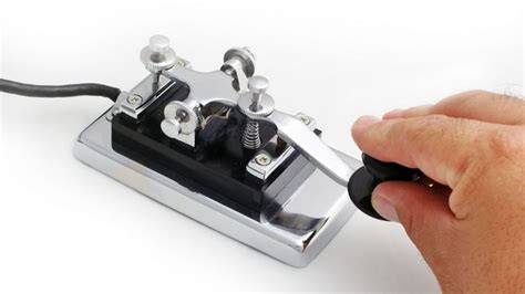 Project Arduino Membuat Sandi Morse “sos”