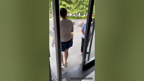 ЗУБАРЕВ ТЫ С ВАЛЫНОЙ В ТЕАТР ЗАШЕЛ Youtube