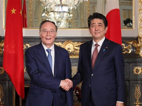 中国国家副主席王岐山拜会安倍总理2019年10月23日 日本国驻华大使馆