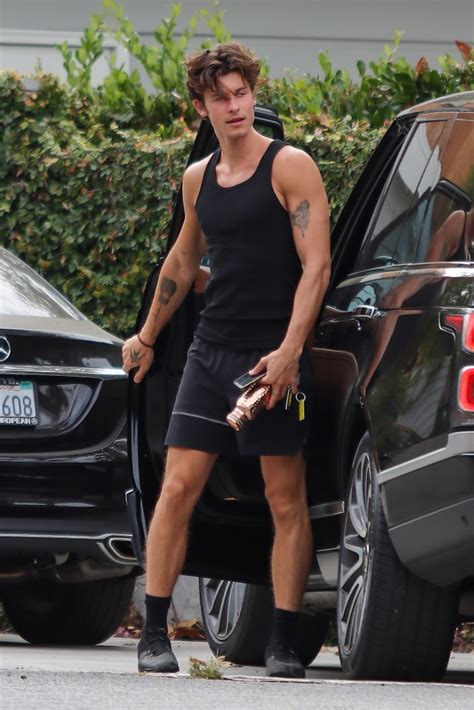Shawn Mendes Works Out In Black Shorts And Mesh Sneakers At The Gym