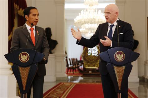 Fifa Boss Pledges To Transform Indonesian Football After Mishap