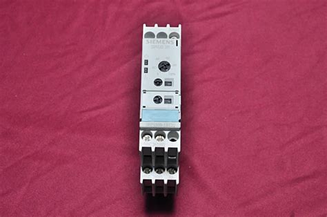 Siemens Sirius 3r 3rp1505 1bt20 Multi Fonctions Minuteur Relais 500v