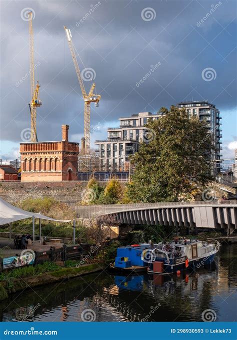 Build Tower Crane High Altitude Mounting Works Editorial Photo 47115567