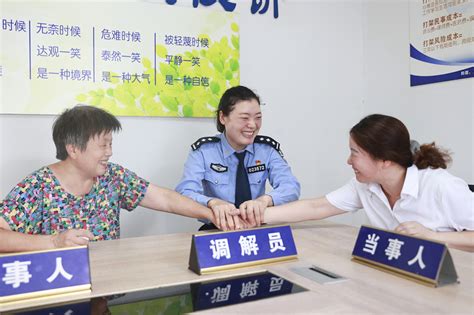 现场调解 中国警察网
