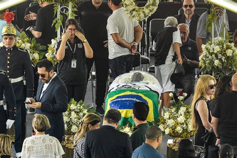 Funeral Pelé Más De Mil Periodistas De 23 Países Cubren El Funeral De
