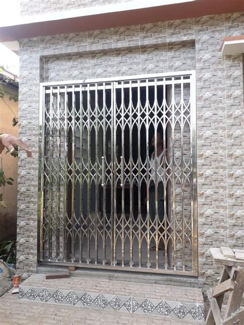 စတီး သံပန်း သံတံခါး စတီးကားအမိုးကိုင်းနှင့်စတီးပရိဘောဂအမျိုးမျိုးလုပ်ငန်း