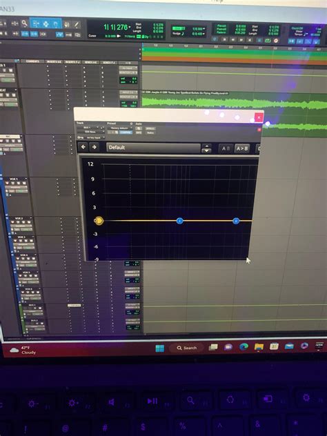 Why Does This Pluggin Not Show Fully Its Been Like This I Havent Been Able To Expand It Idk