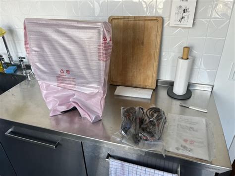 Can Somebody Help Me Same Monitors Different White Color Rmonitors