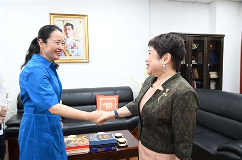 ผู้อำนวยการสถาบันวิจัยมาตรฐานและเทคโนโลยีกว่างซี เข้าพบกงสุลใหญ่ ณ นครหนานหนิง สถานกงสุลใหญ่ ณ